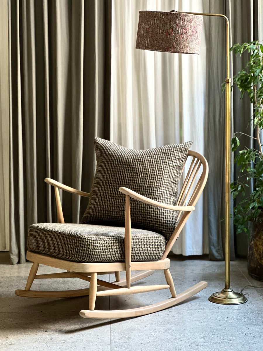 Original “Lubis” Rocking Chair – RE-TREND