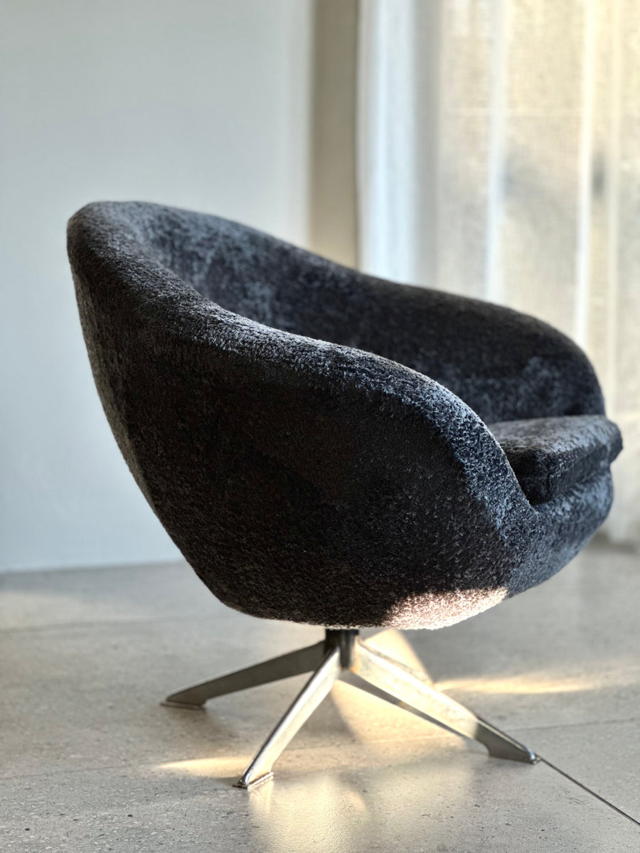 Retro Zodiac Chair RE-UPHOLSTERED – RE-TREND