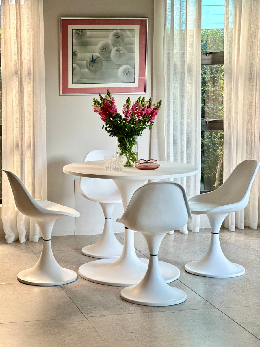 Mid-Century Tulip Dining Set – RE-TREND