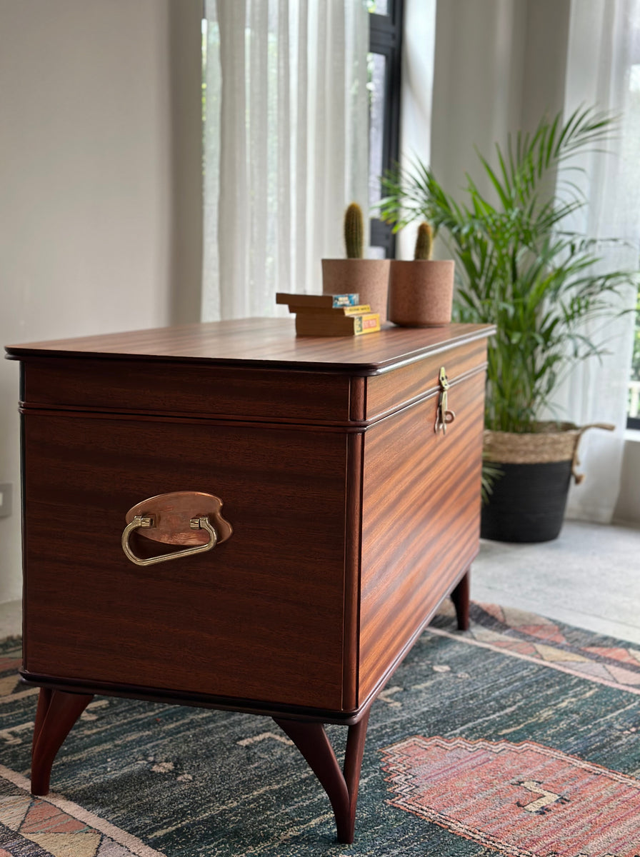 Vintage Kist by Aristo Craft – RE-TREND