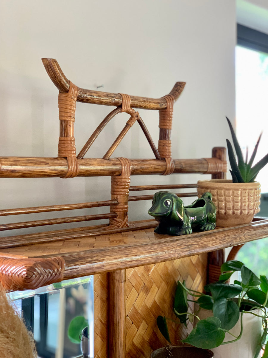 Vintage Cane Display Cabinet – RE-TREND