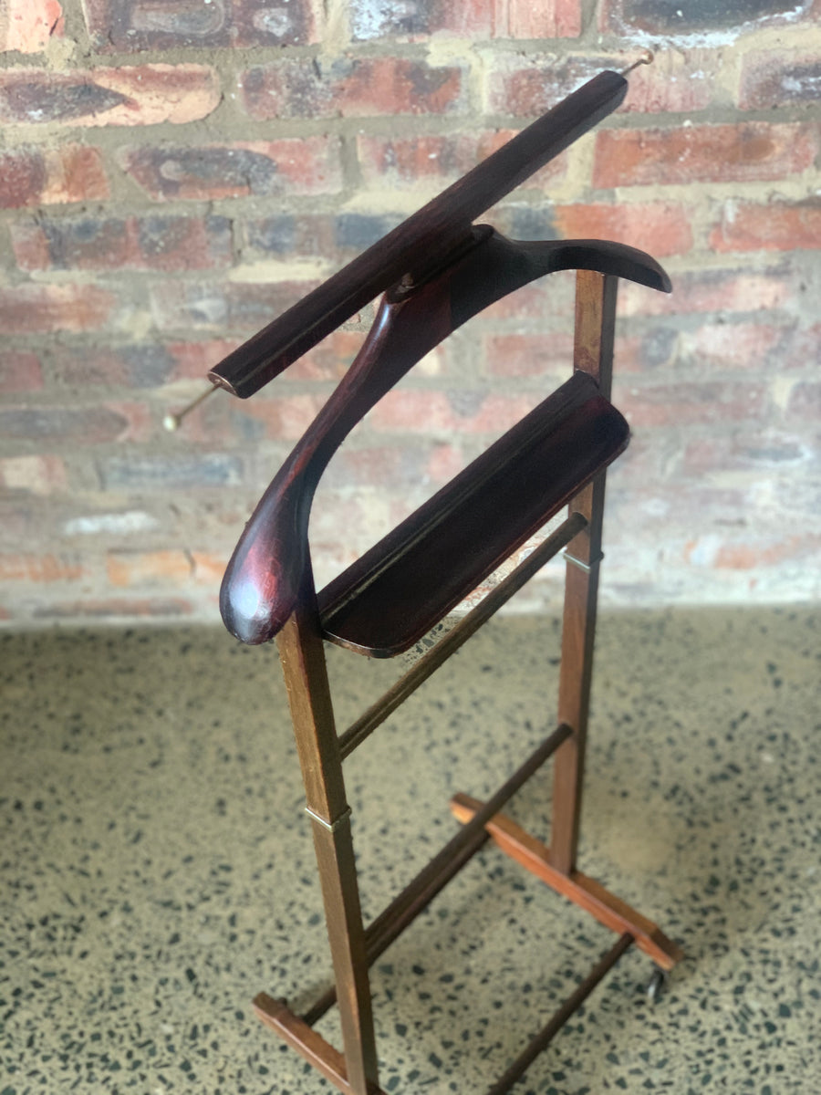 Vintage wooden dumb valet – RE-TREND