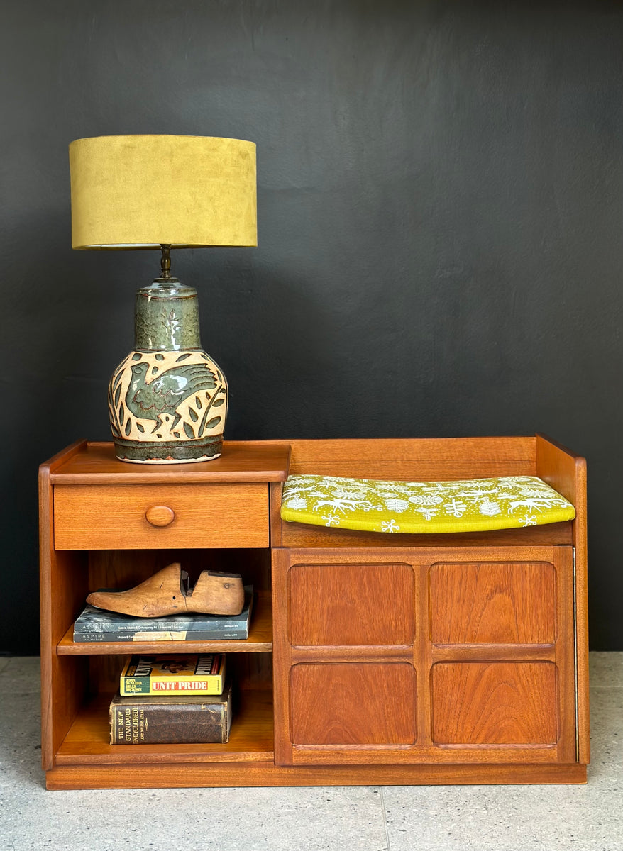 70's Nathan Furniture occasional Table / Seat - UK Made – RE-TREND